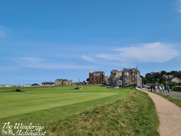 Fife Coastal Path: St Andrews Old Course to Guardbridge (north bridge ...